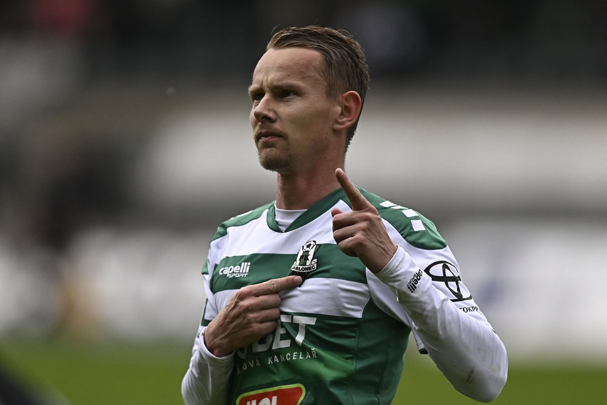 Chramosta se poprvé odhodlal kopnout penaltu doprostřed | FK Jablonec